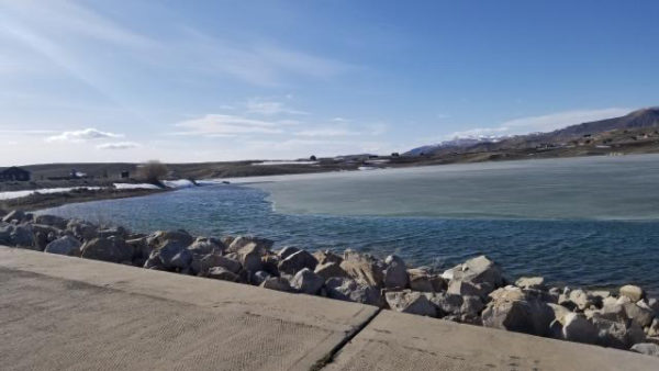 Community - Strawberry Bay Marina